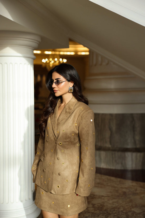 NEW IN – MAYKA