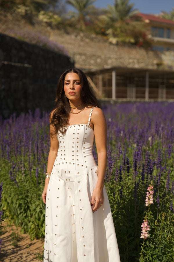 NEW IN – MAYKA
